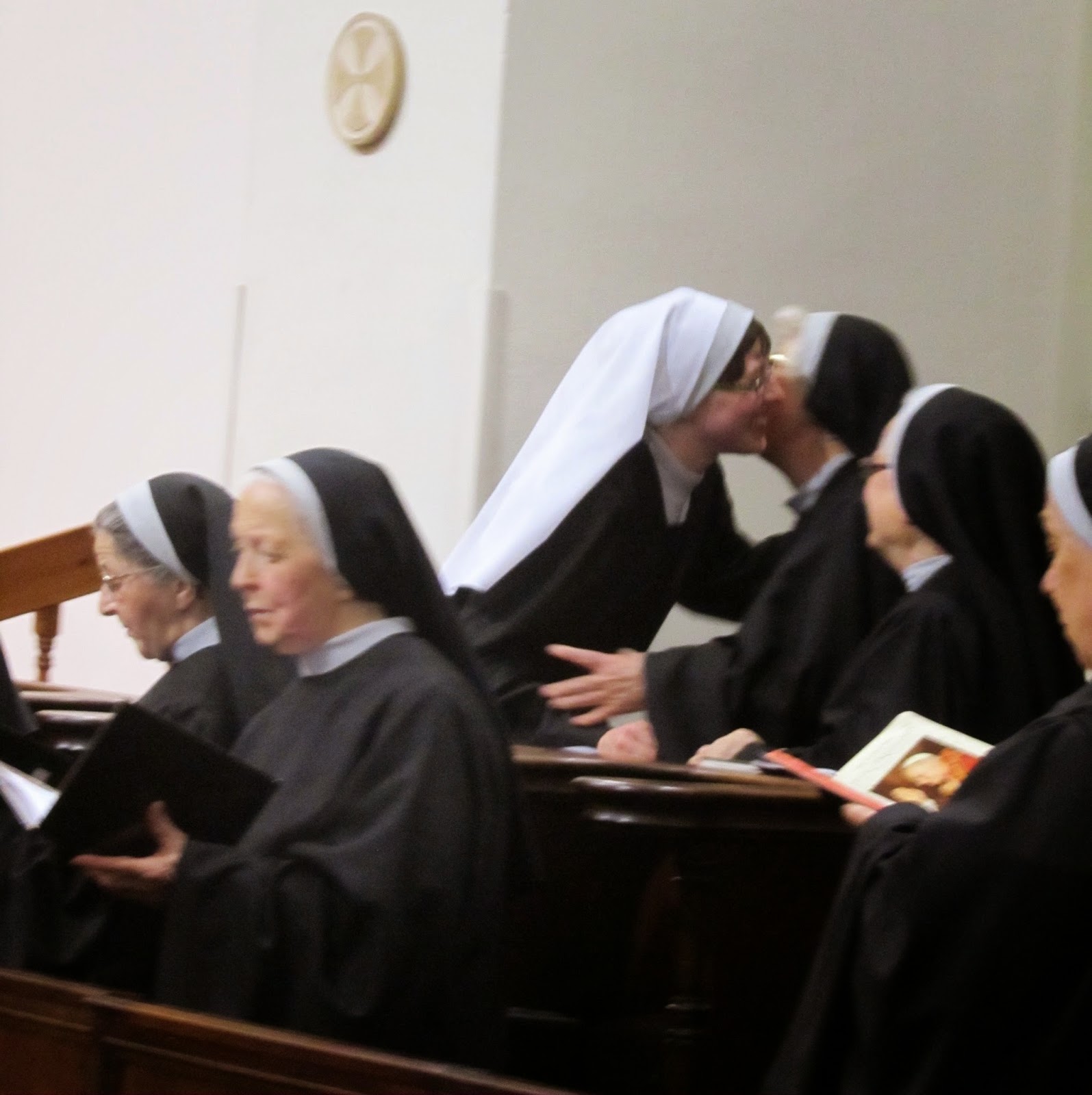 Monasterio de Monjas Sta María de Carbajal : TOMA DE HÁBITO DE UNA ...
