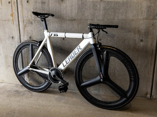 春の特別なLEADER735TR入荷しました。 ~ Charlie ~make a personalized bicycle~