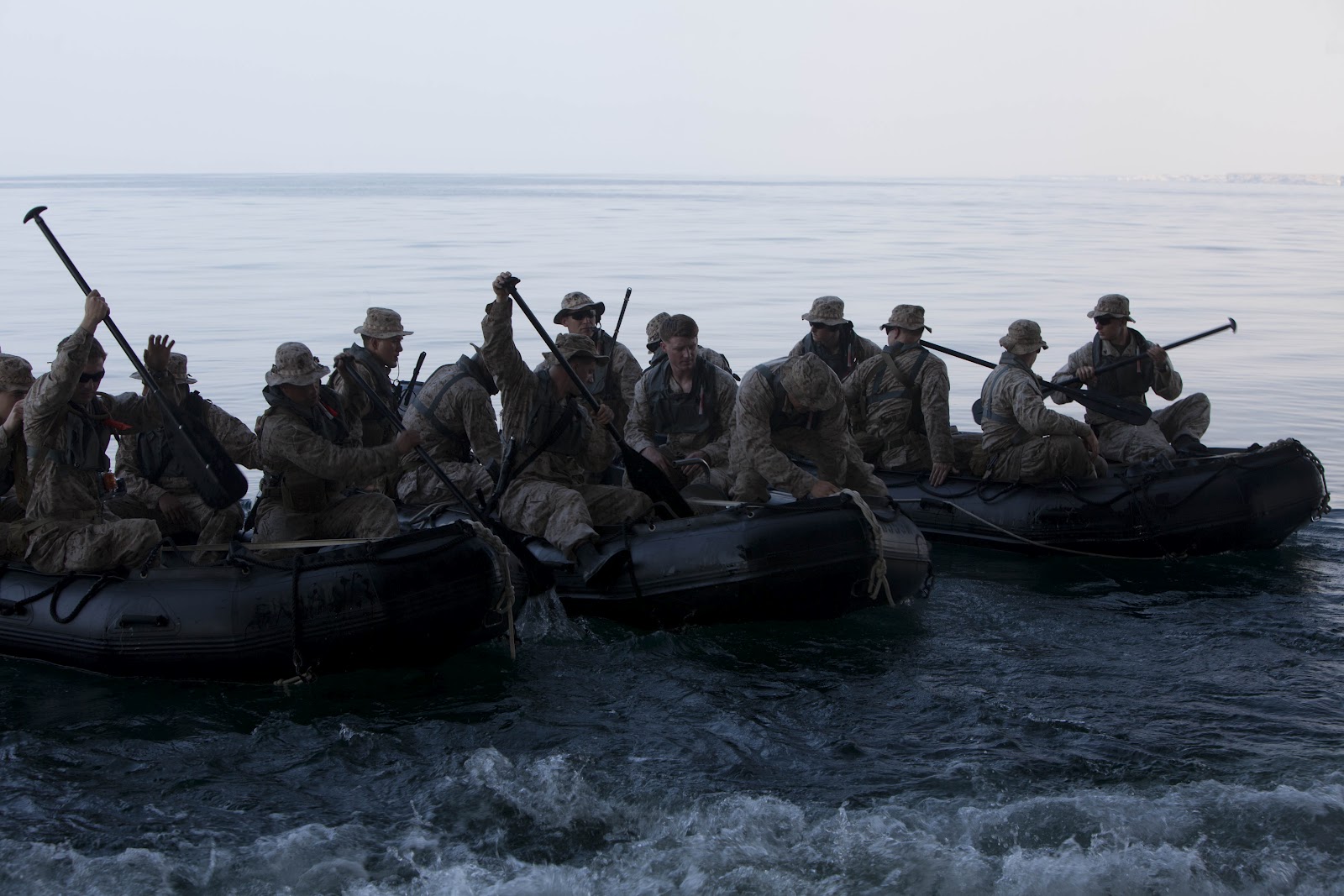 SNAFU!: Reconnaissance Marines perform craft operations