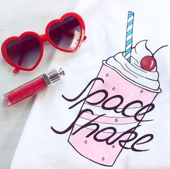 Random pics: Flowers, weekend vibes and space shake