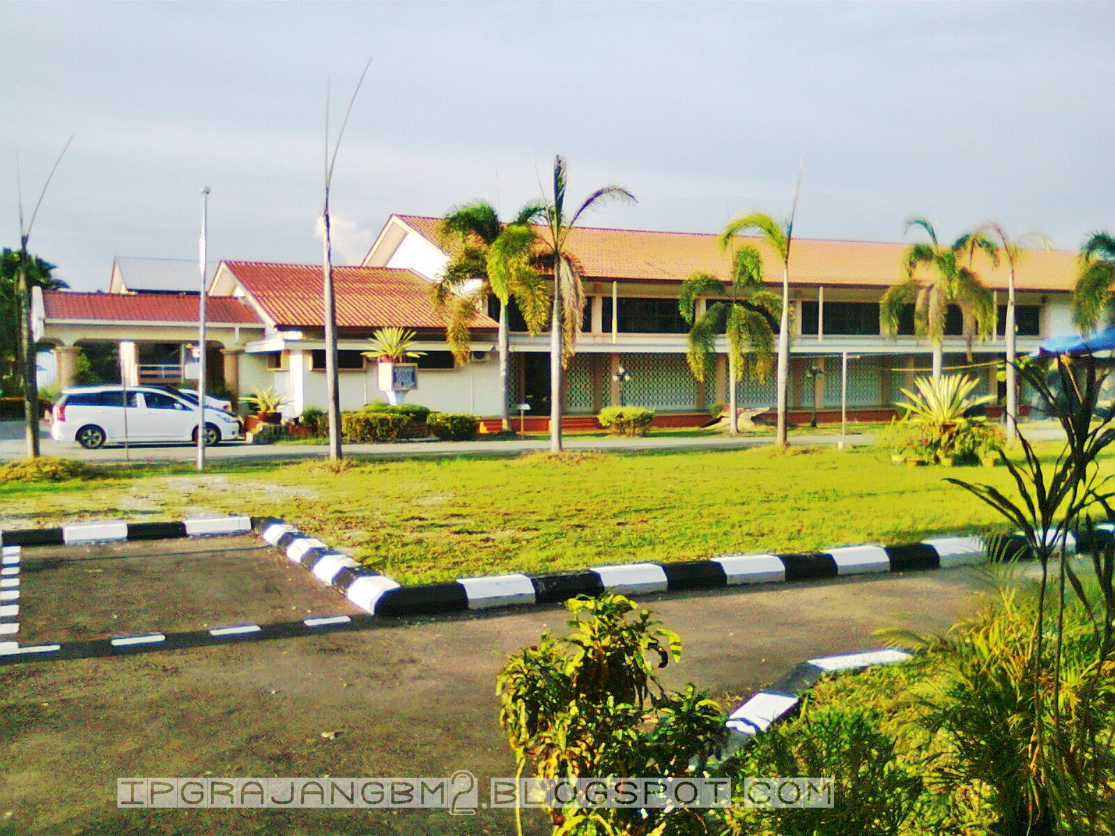 We Care, We Share: Bangunan Baru IPG Kampus Rajang, Bintangor.