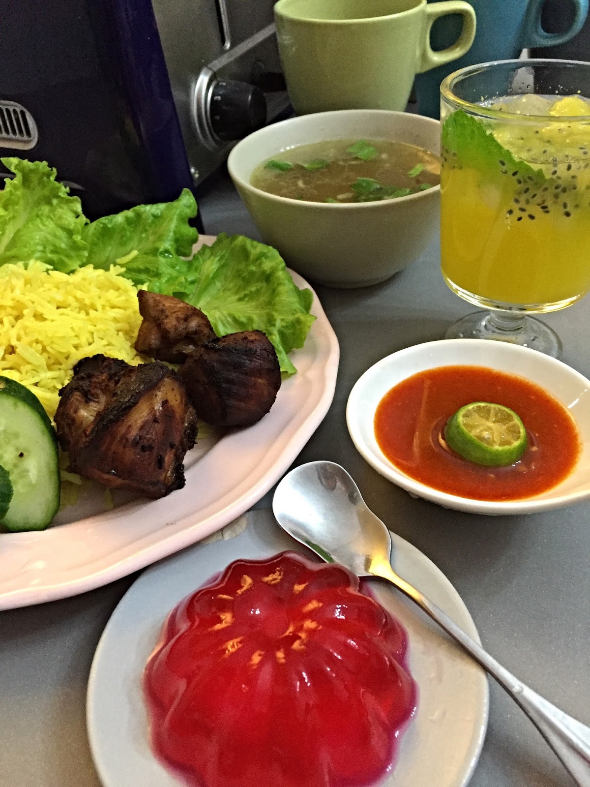 Juadah Berbuka yang ringkas ...