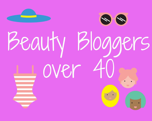 BEAUTY BLOGGERS OVER 40!