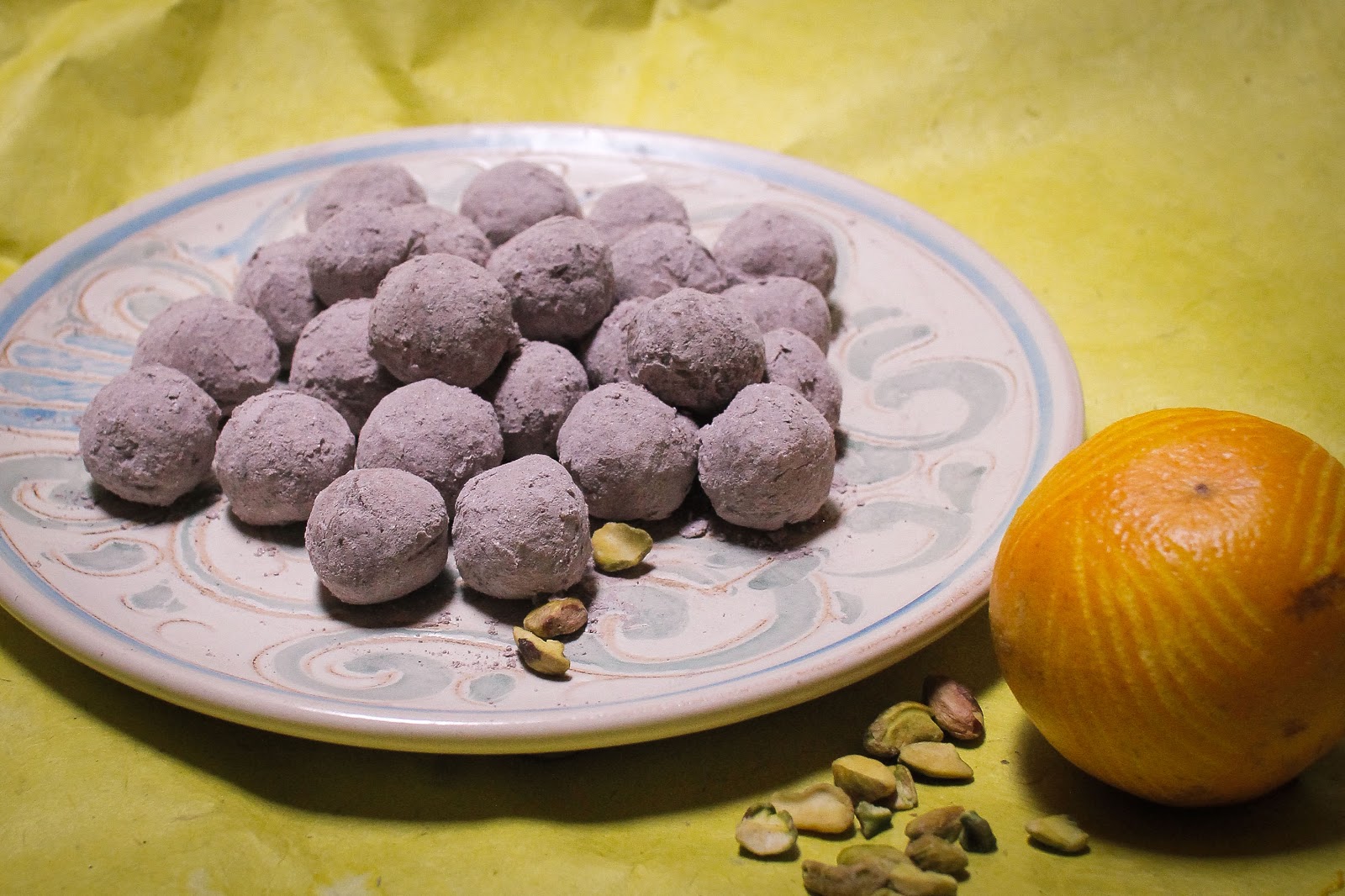 The Colors Of Indian Cooking: Perfect Party Poppers. Date Pistachio ...