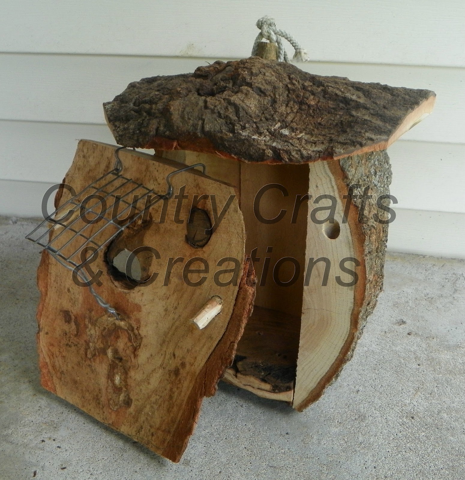 Country Crafts & Creations