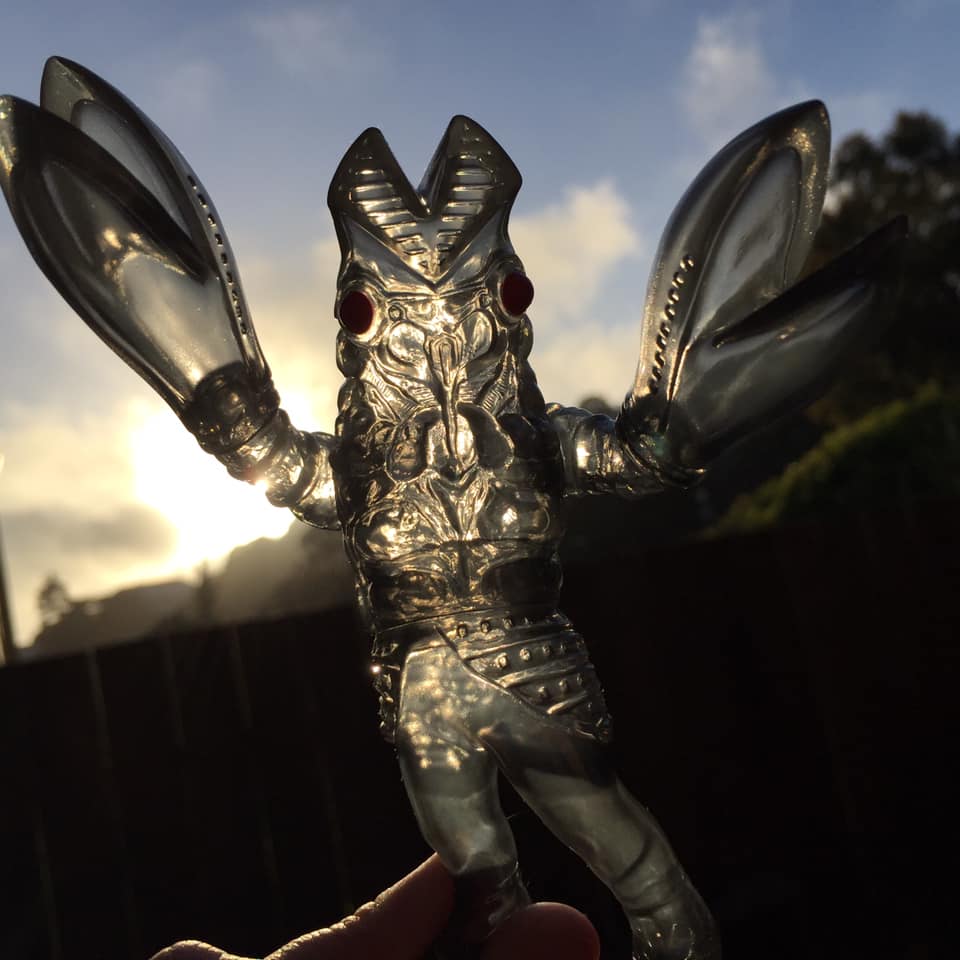 Clear Grey Vinyl ALIEN BALTAN (with Red Eyes) from Max Toy Co