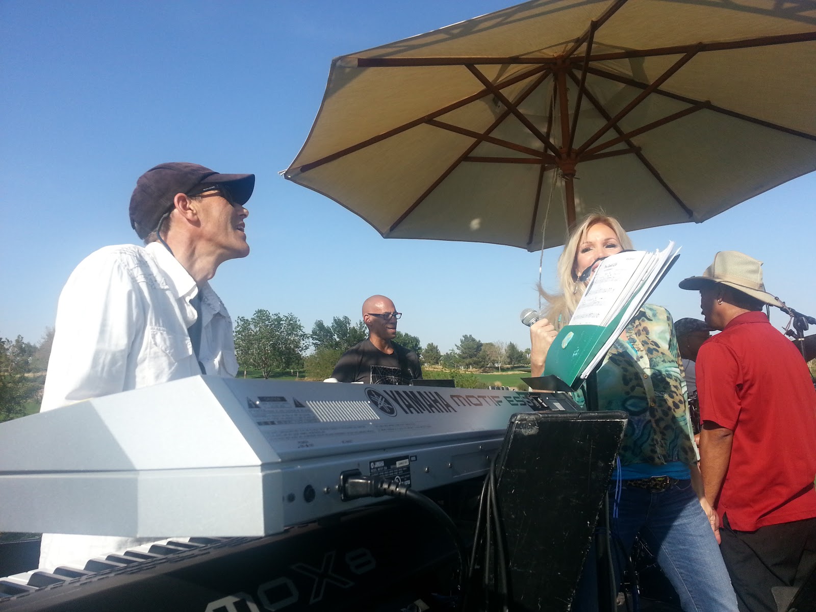 Jeanette Clinger: Singing Saturday night at the "Grooves On The Green"
