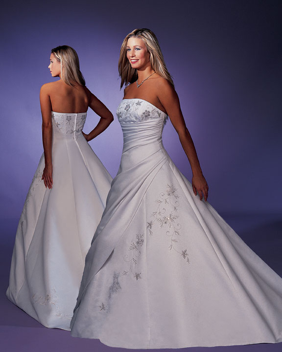 Coiffurete Dance: Robe de mariée bustier