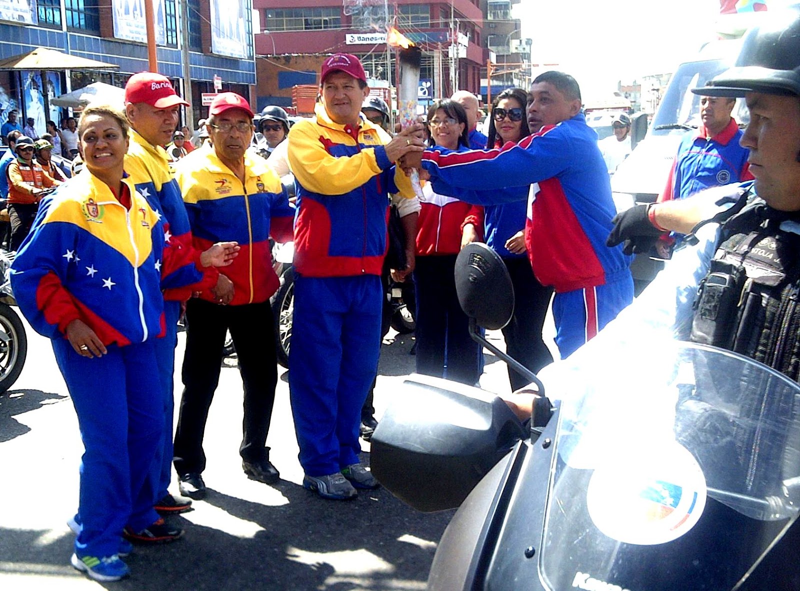 U.E.V.T.T. Nº53 BARINAS: ELY ESCOBAR COMANDANTE DE LA UNIDAD DE ...