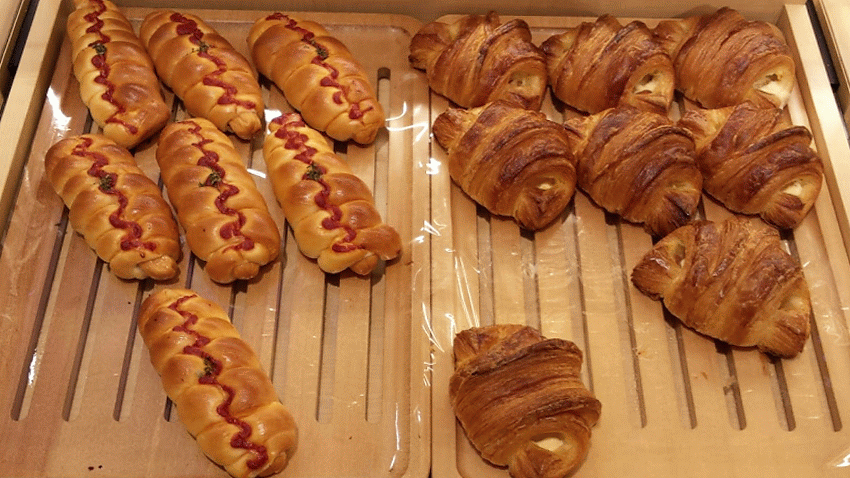 Street Food Warms Your Heart: Johan Paris at Westgate - Artisan Breads ...