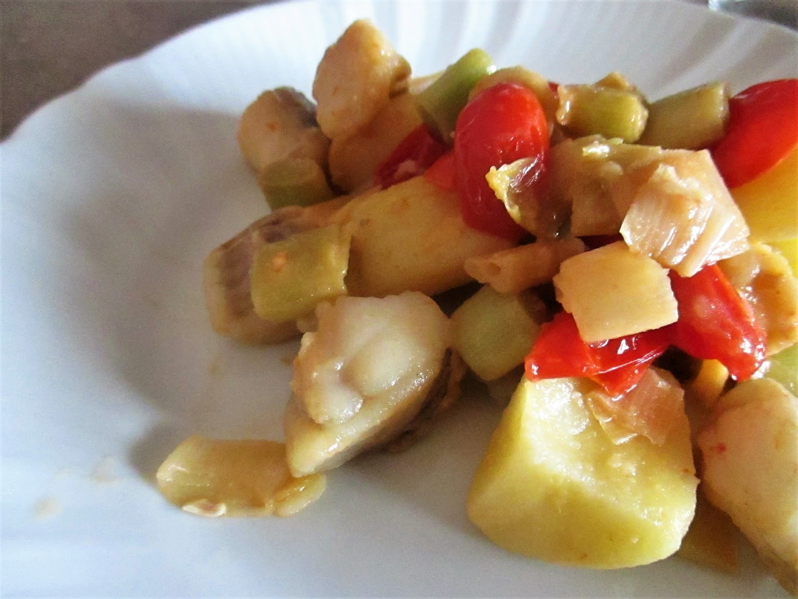 FANTASIE IN FORNO: MEDITERRANEAN ANGLER FISH - Coda di rospo alla ...