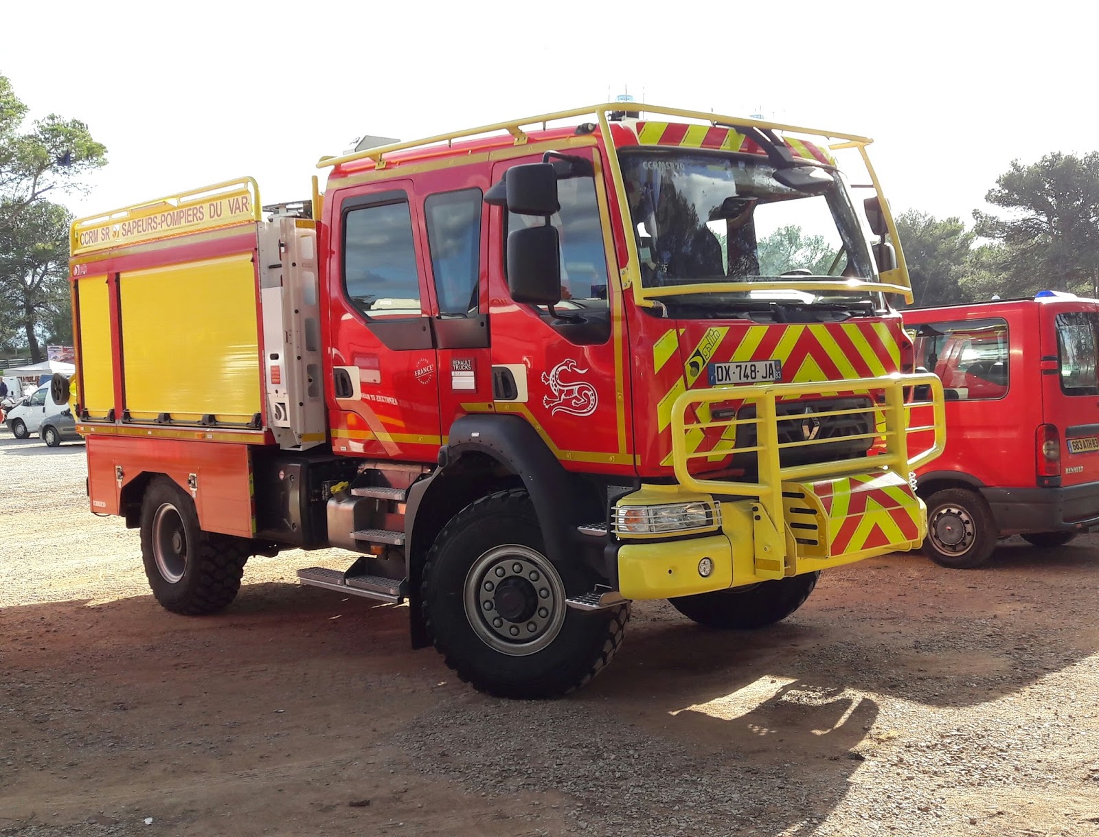 SP83 ... Pompiers du Var et d'ailleurs ....: CCR SR (Camion Citerne ...