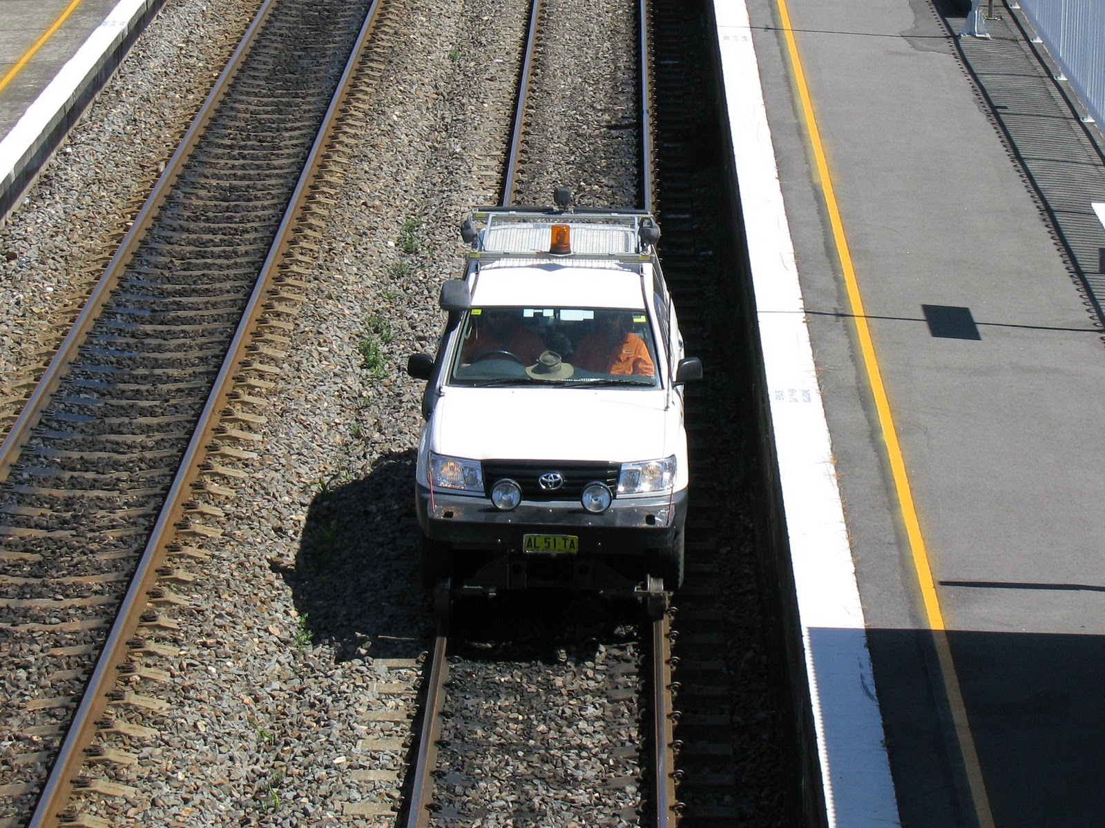 rusted2therails: Hi-rails