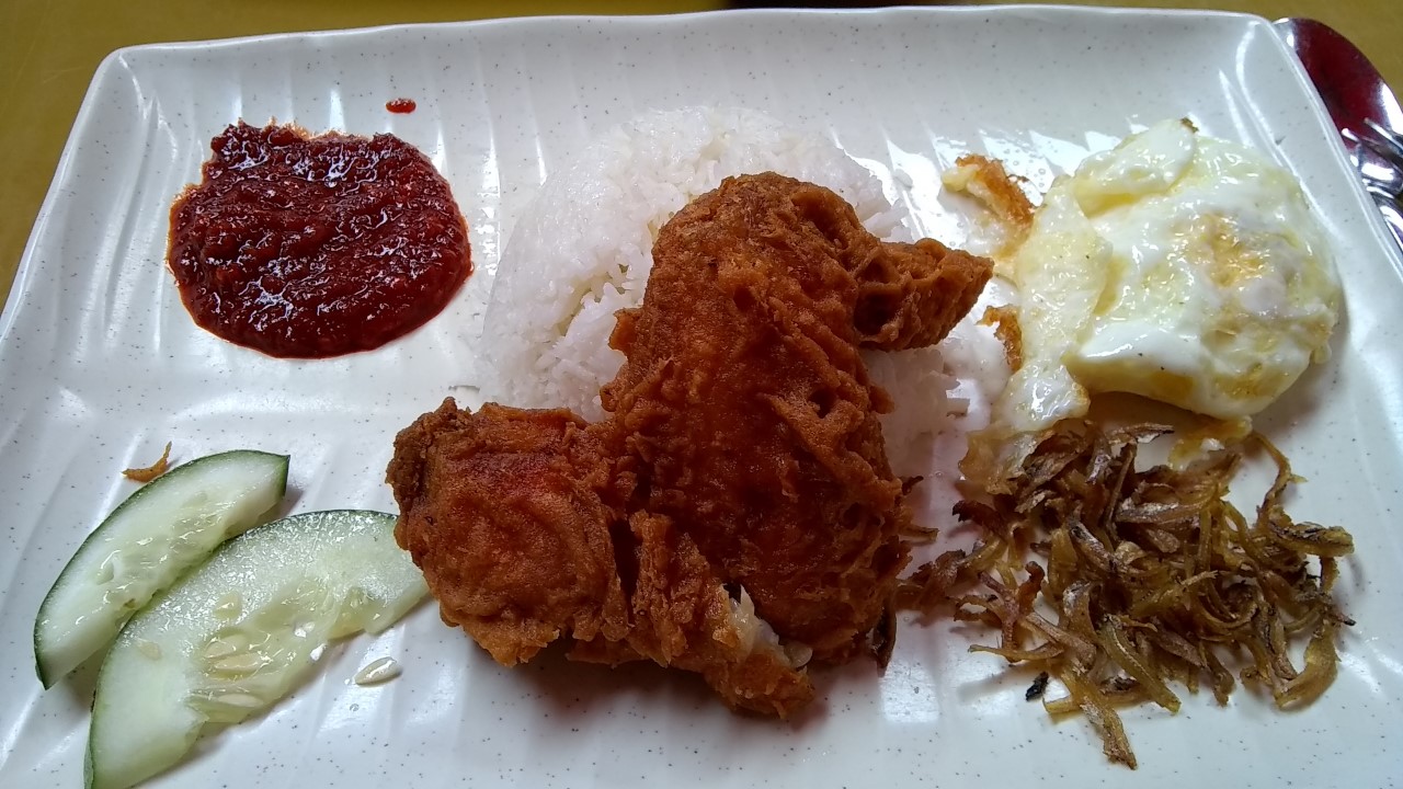 Singapore - Selera Rasa Nasi Lemak and Naan at Pak Kashmiri Delights ...