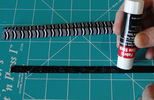 Needles 'n' Knowledge: August On The Docket Quilt Tutorial