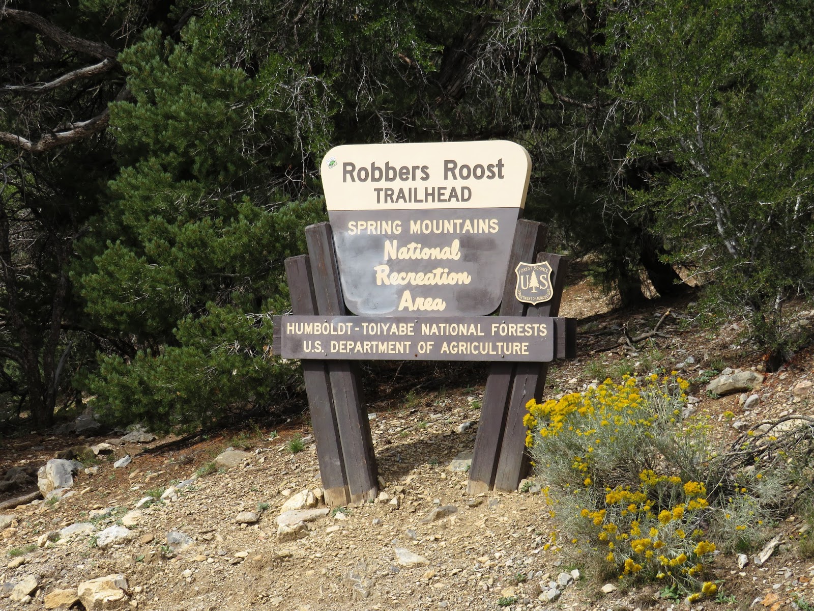 Around the Bend Friends ®: Robbers' Roost Loop - 9/13/17