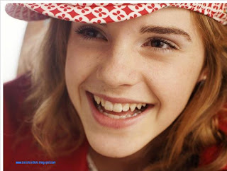 FUN WORLD: Pretty Emma Watson