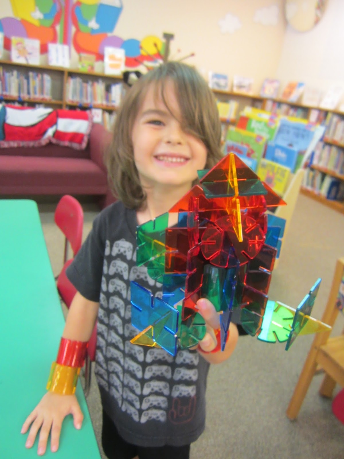 Fall Creek Public Library: Stories to Tell: Amazing Animals!