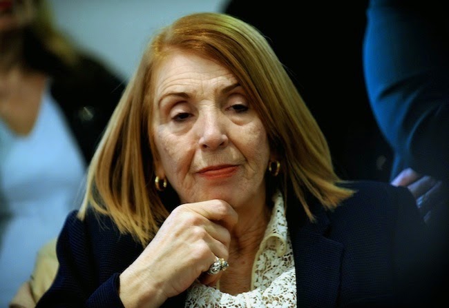 ΔΙΑΔΩΣΤΕ: ΤΟΥΣ ΤΡΟΜΟΚΡΑΤΕΣ ΤΟΥ "ΕΛΑ" ΥΠΕΡΑΣΠΙΖΟΤΑΝ Η ΤΑΣΙΑ Η ...