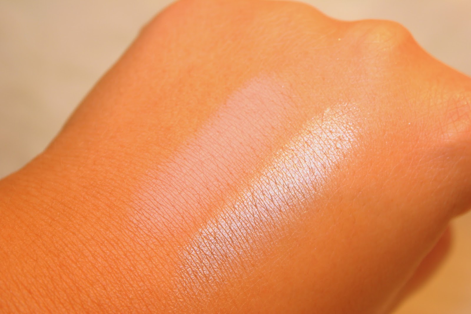 Fashion Maven... Mommy: Fall in Love with Smart Bomb Cosmetics!