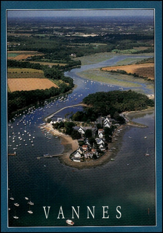 LES FERRIES ET COURRIERS DE FRANCE: Barge Béluré - Bateaux-bus du Golfe