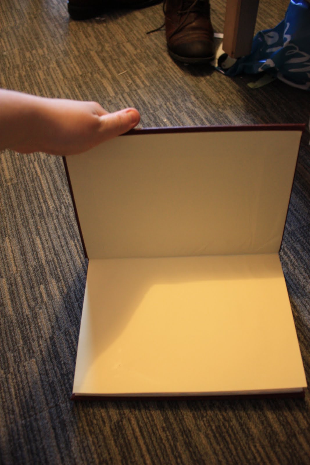 Visual Communications: Straight Edge Binding