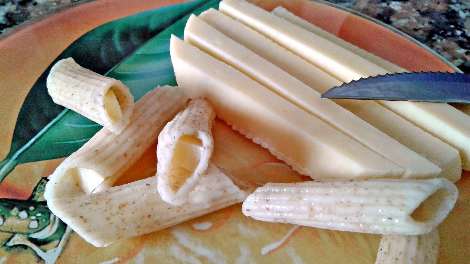 Mis Recetas con Historia: Mostacholes rellenos de queso y chips de ...