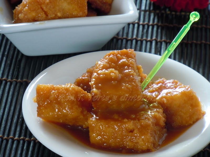 Torte e dintorni R.M.T.: Fa'apapa e Fa'ausi......un pane al cocco col ...