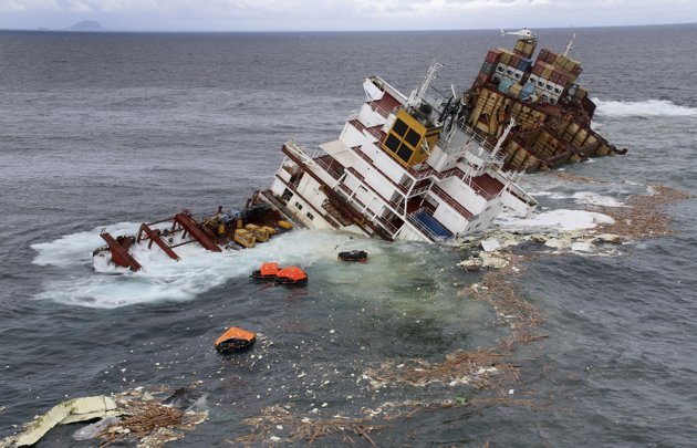 Half of wrecked cargo ship sinking in New Zealand ~ LiveNews
