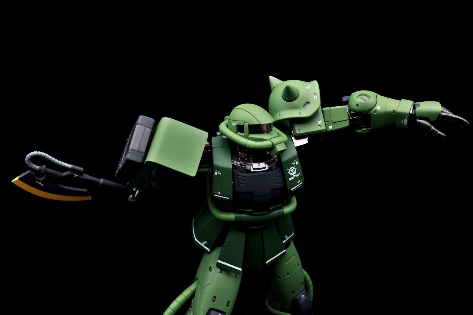 [BANDAI] MS-06C ZAKU II TYPE C - a126164582的創作 - 巴哈姆特
