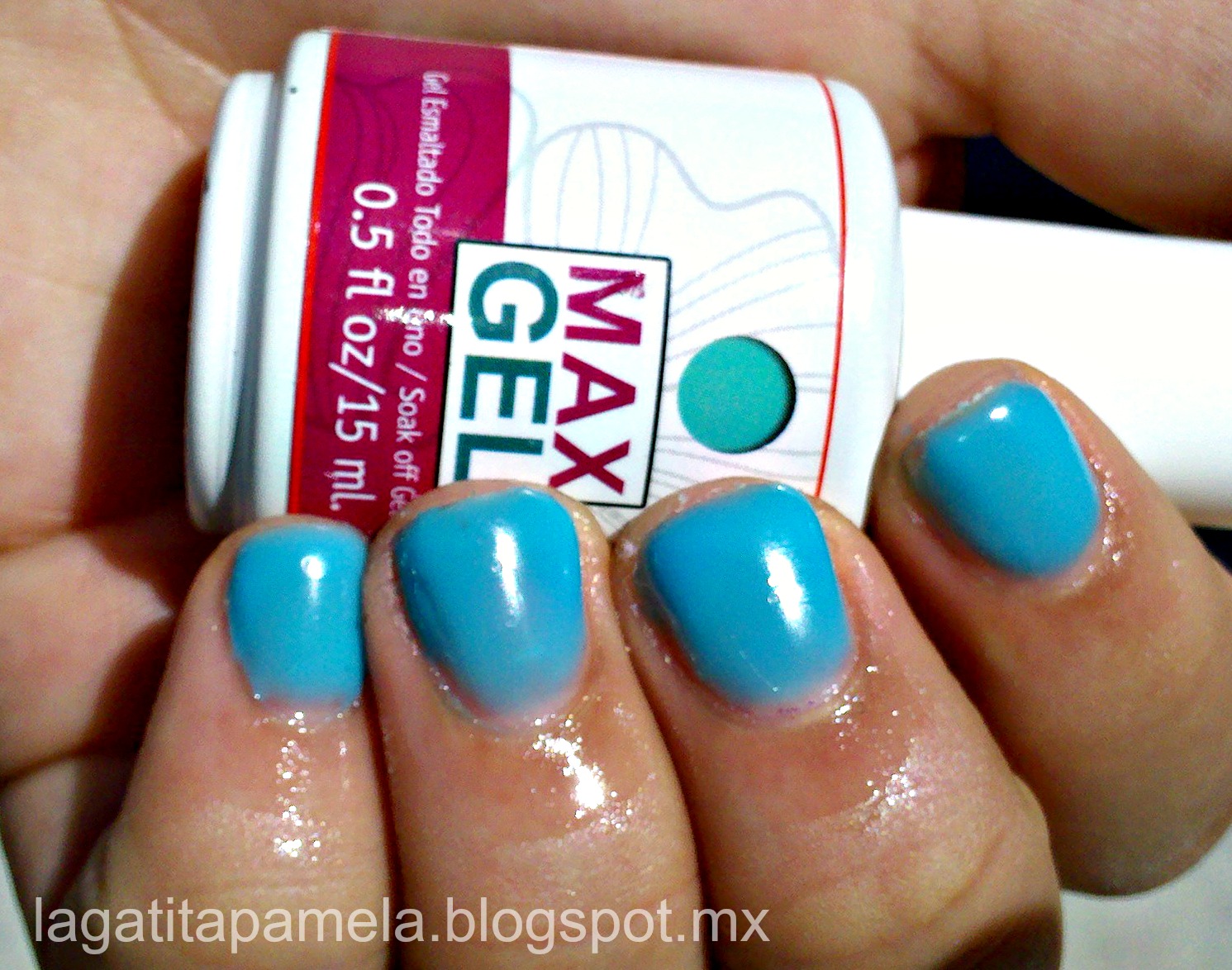 Pamela's Nails: Republic Nail Max Gel nail polish- Esmalte de gel (review)