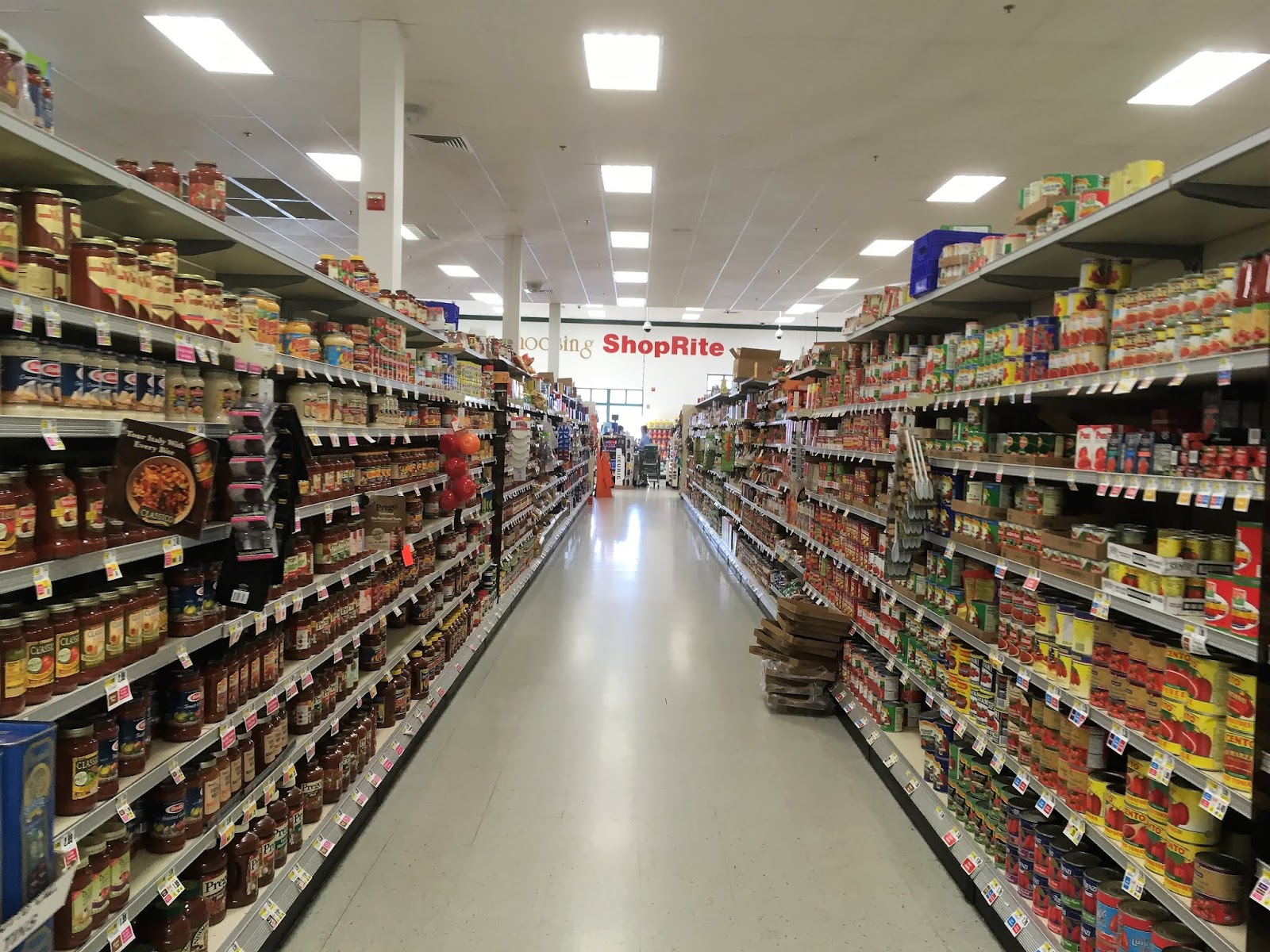 TOUR: ShopRite - New London, CT