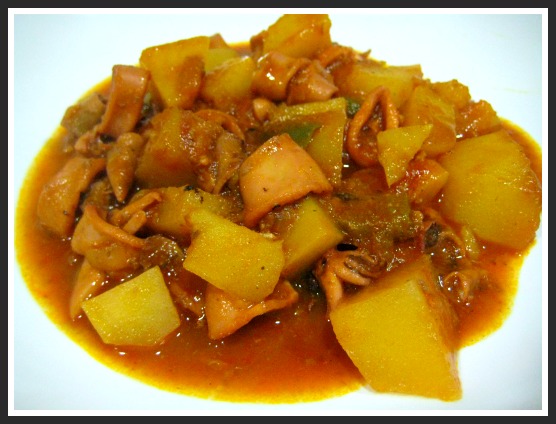 Comidas e outras coisas do mundo real: Lulas Guisadas com Batatas