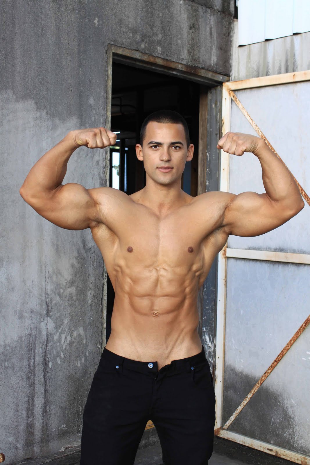 Bodybuilding Male Models IV - Sexy Hulk with Big and Ripped Muscle