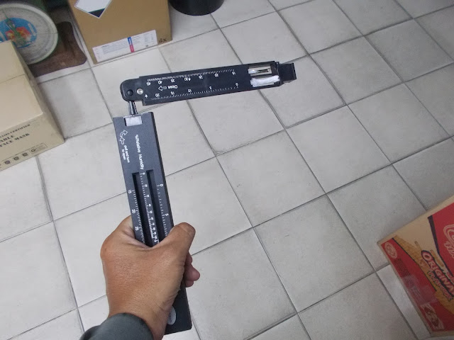 sciencetific products: Compact Sling Psychrometer