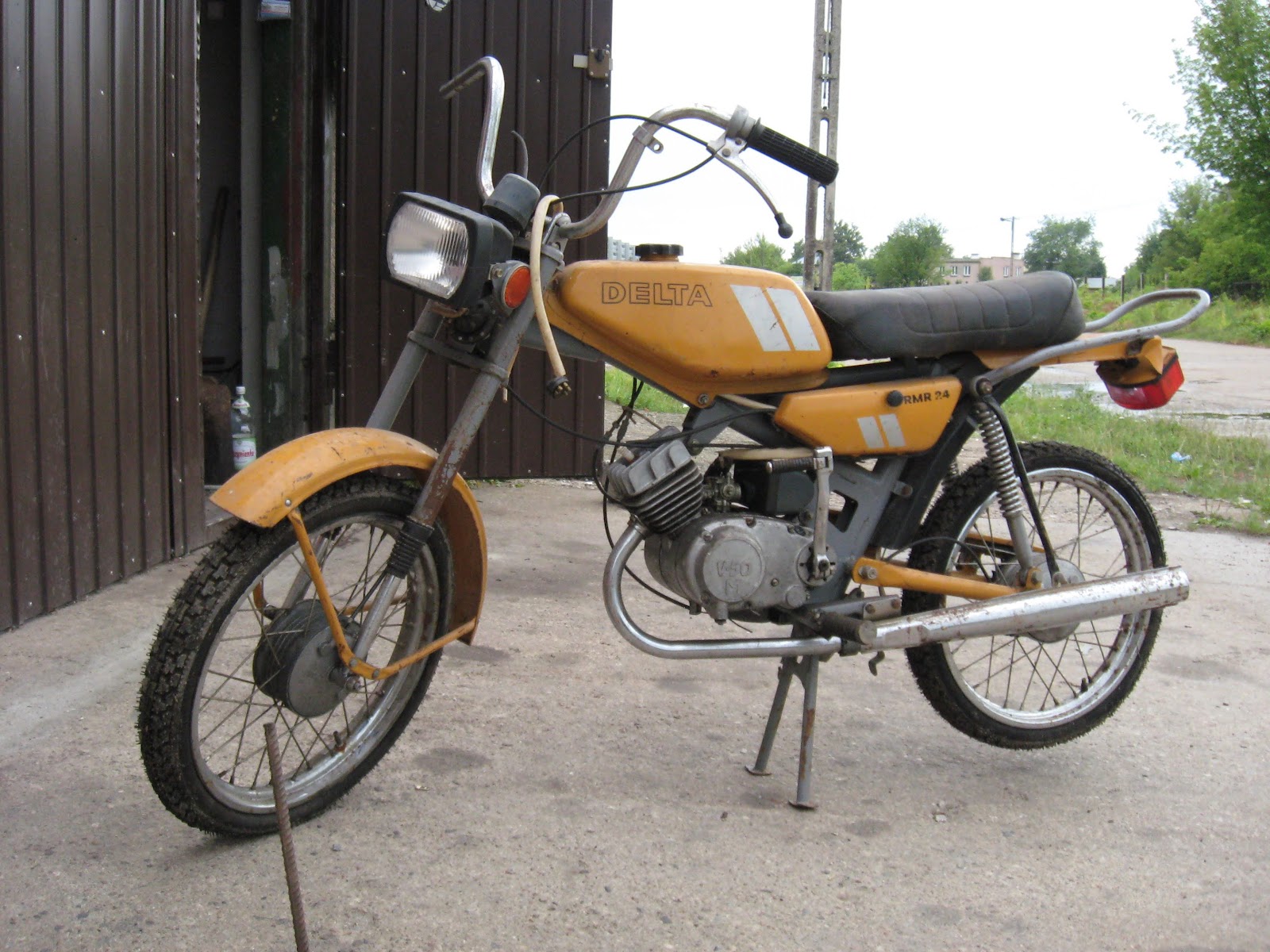 MOTORS-CREATOR - Renowacja Motocykli - Konrad Bagnowski: NOWY motorower ...