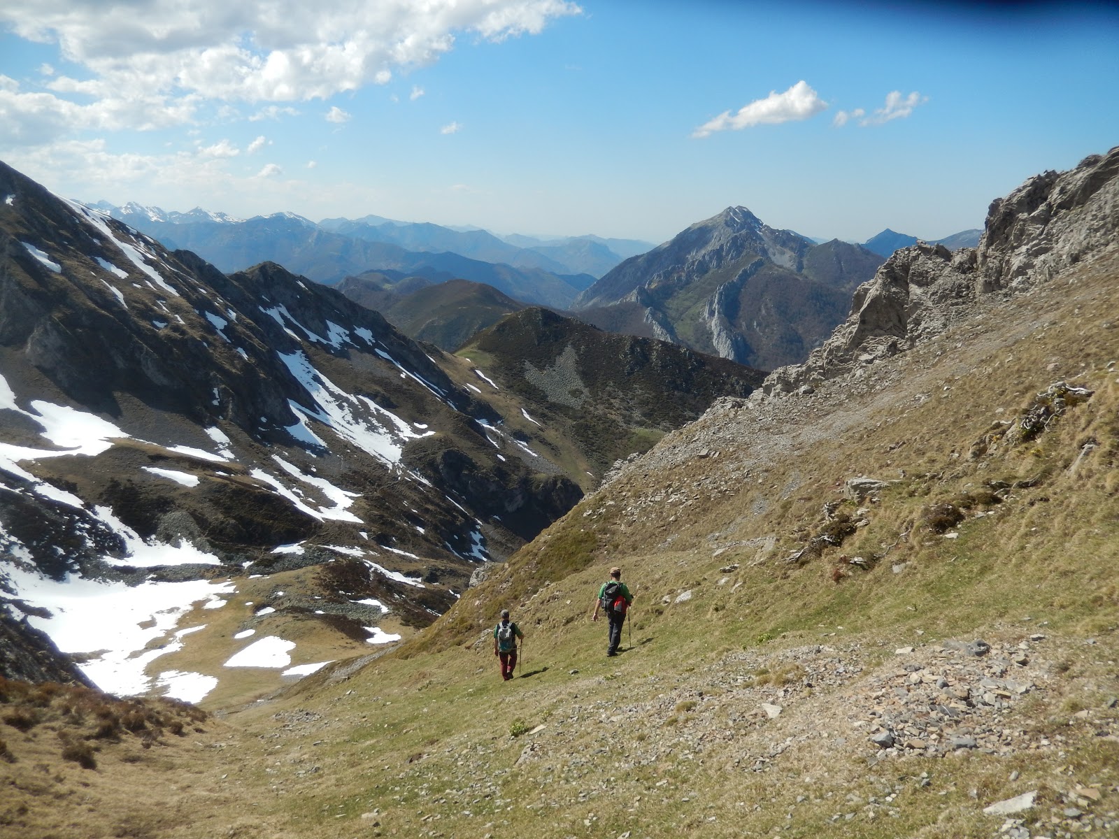 Camudando'l camín: Altu Ventaniella (Ponga) - Les Pandes - Pileñes ...