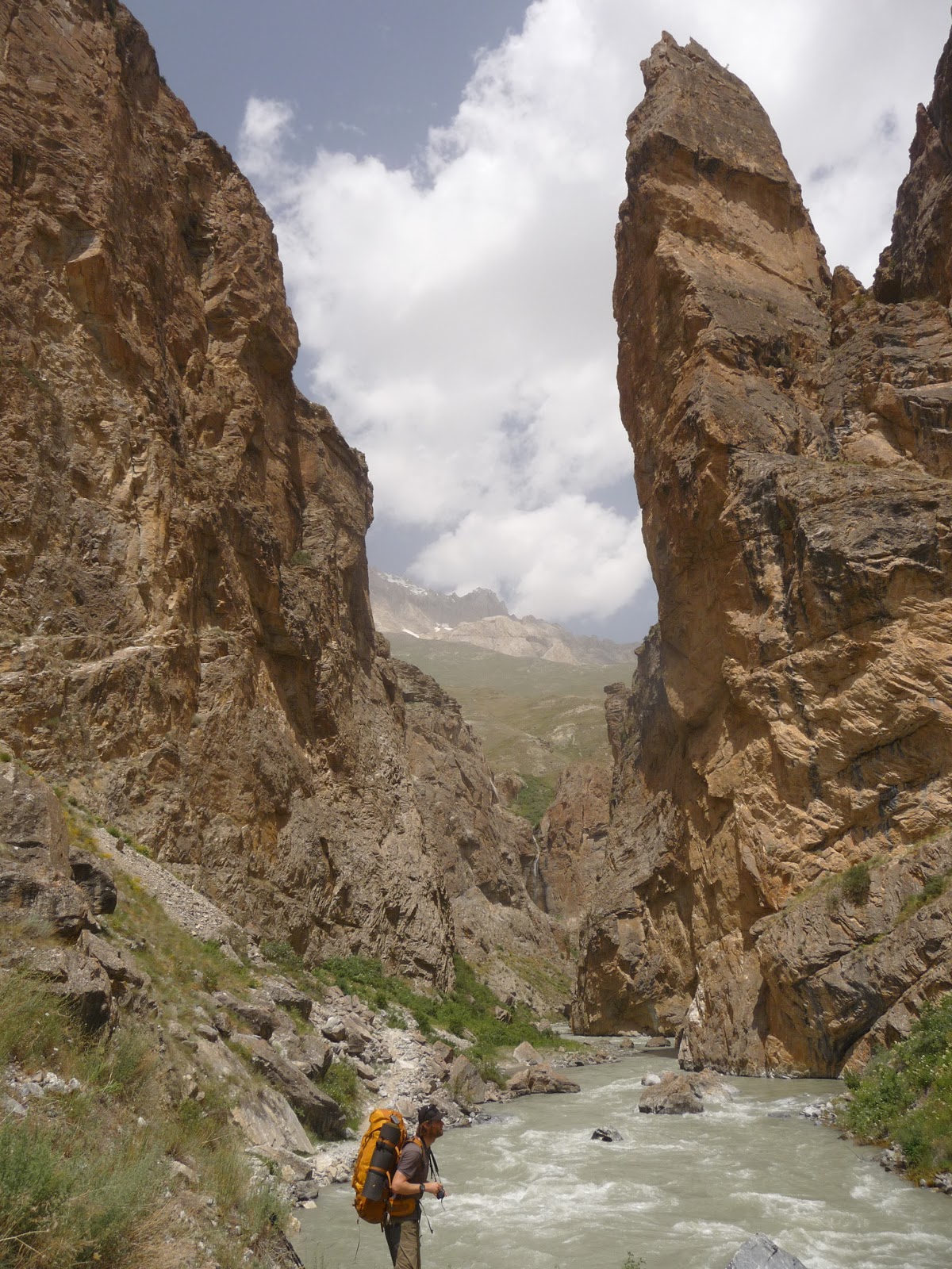 Trekking in Tajikistan: Yagnob and Fan Mountains treks completed!