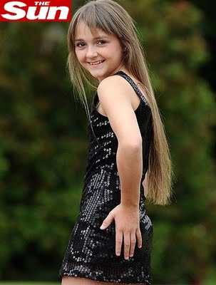 PILETAS: Fotos sexy aos 12 anos; grávida, aos 15.