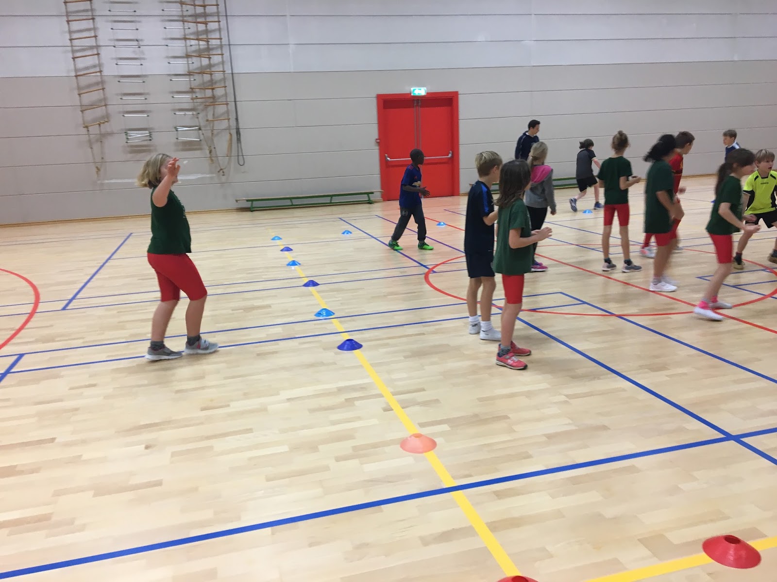 De Boomgaard 4B: Dag 4: Jagerbal: Spelvormen