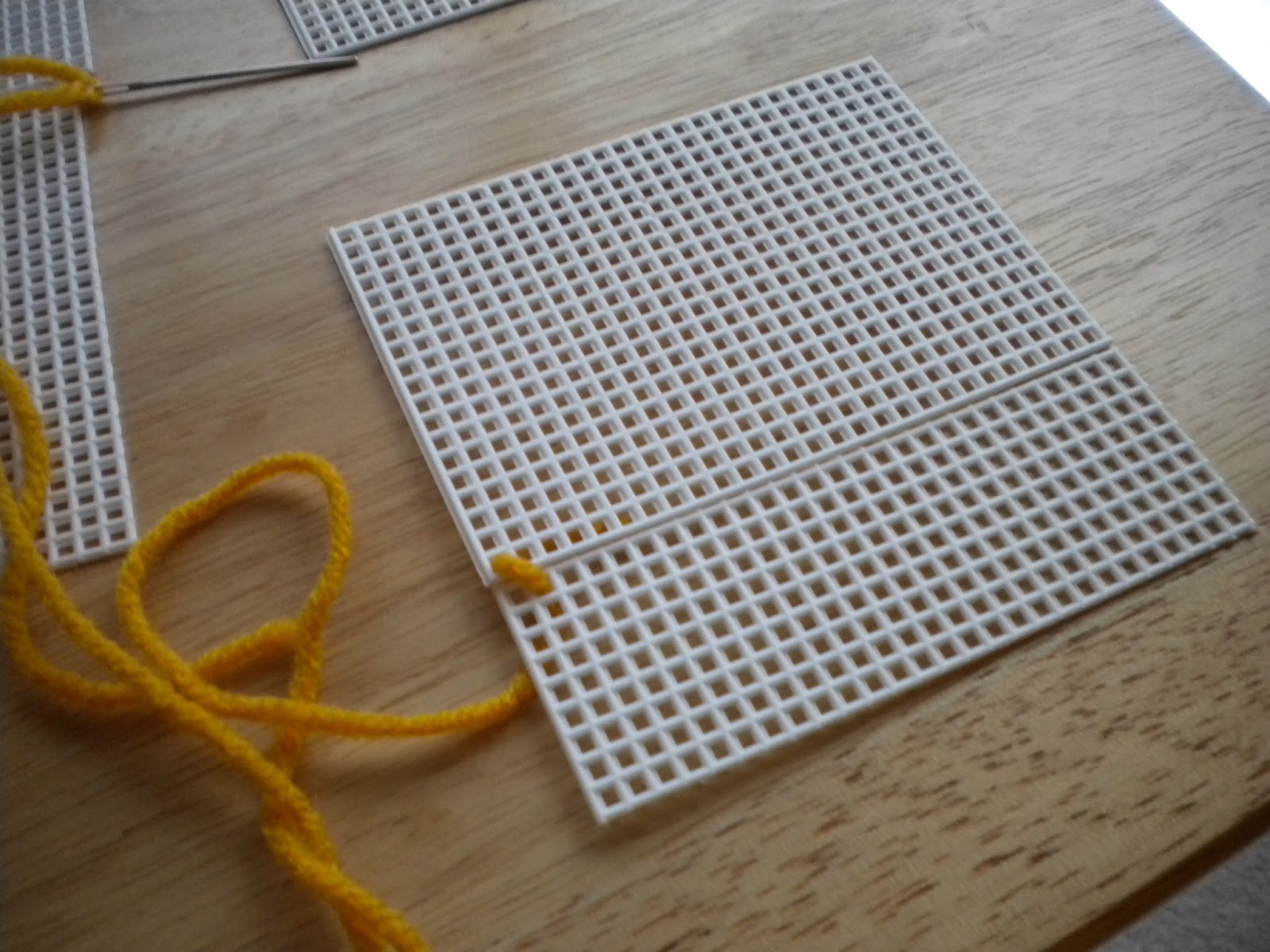 Pixel Stitch: How to Create a Magic Deck Box