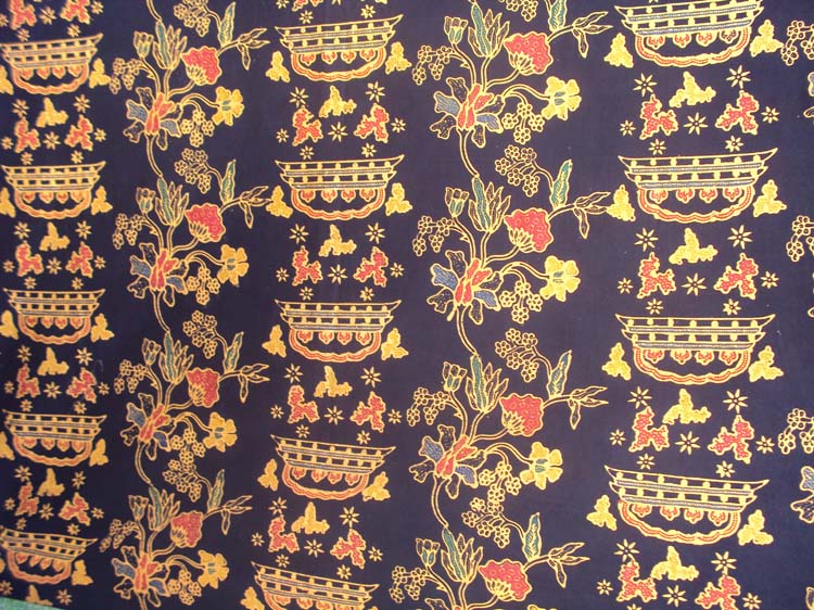 3 Hal Pembeda Batik Kudus dengan Batik Lainnya - HOLA HALO | Pusat ...