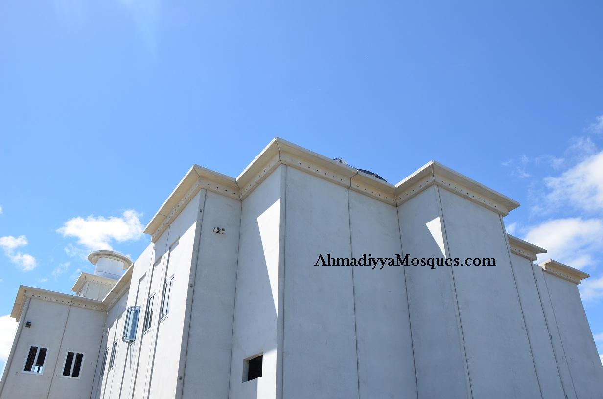 Ahmadiyya Mosques: Baitul Muqeet - Auckland New Zealand