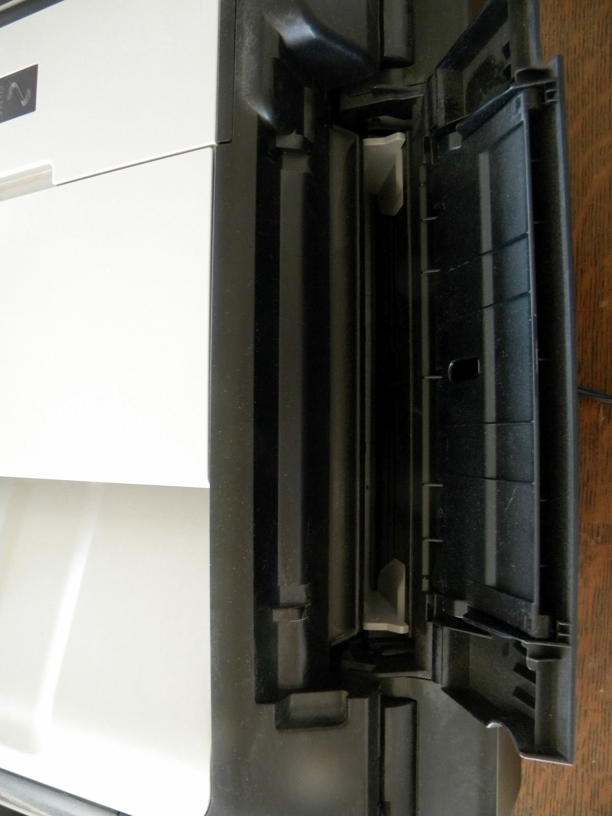 Incoming BYTES: Technology is Wonderful: Macaroni in the Printer