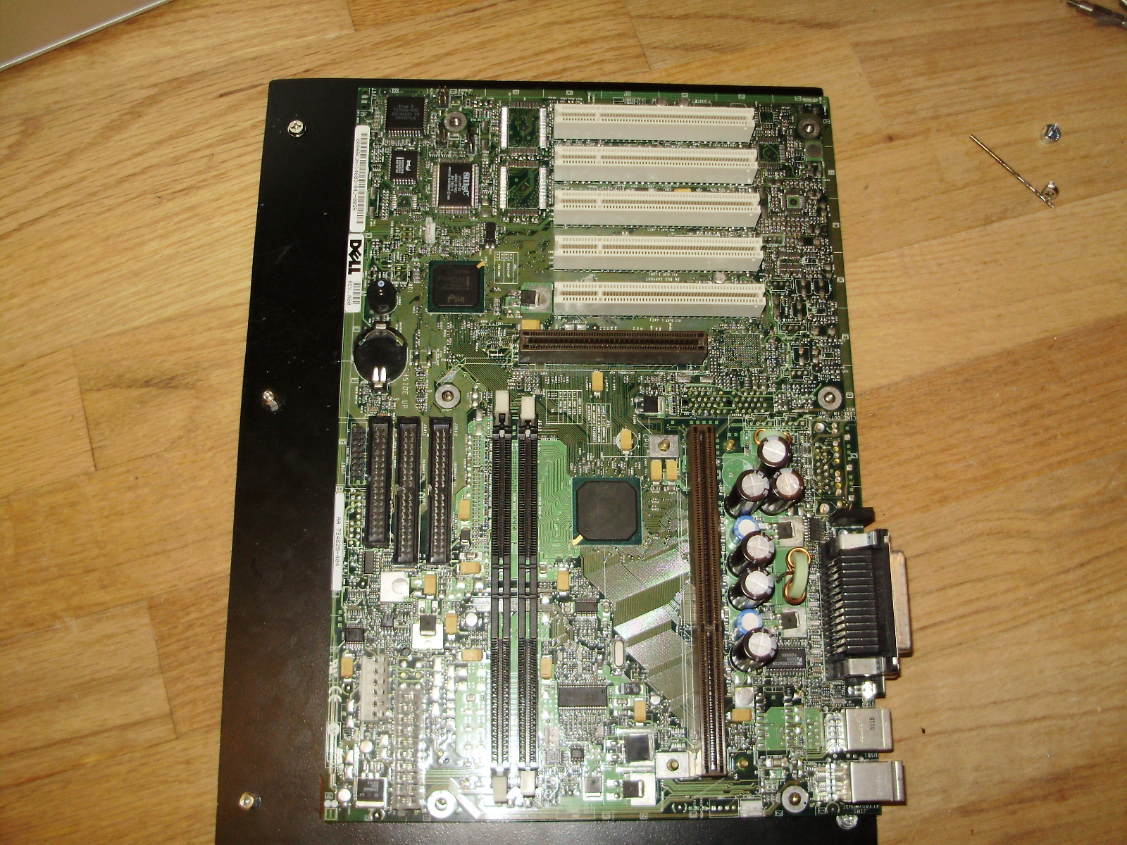 BuildIts: How to Fit Your PC in a Power Mac G5 Case