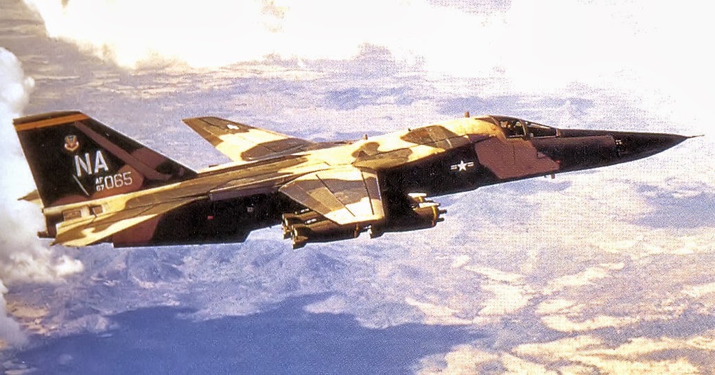 1/144 airbattle: 1/144 General Dynamics F-111 Aardvark - by Amercom