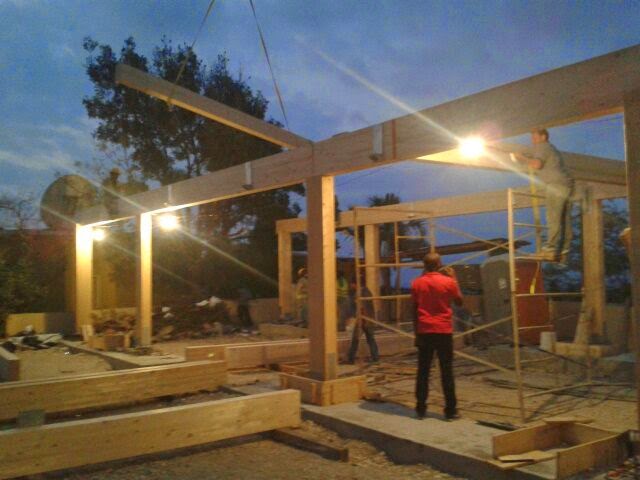 Haiti Cross Laminated Timber (CLT) parking structure: Installing GL beams