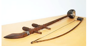 Kongahyan Alat Musik Gesek Tradisional Betawi Ansambel Gambang Kromong ...