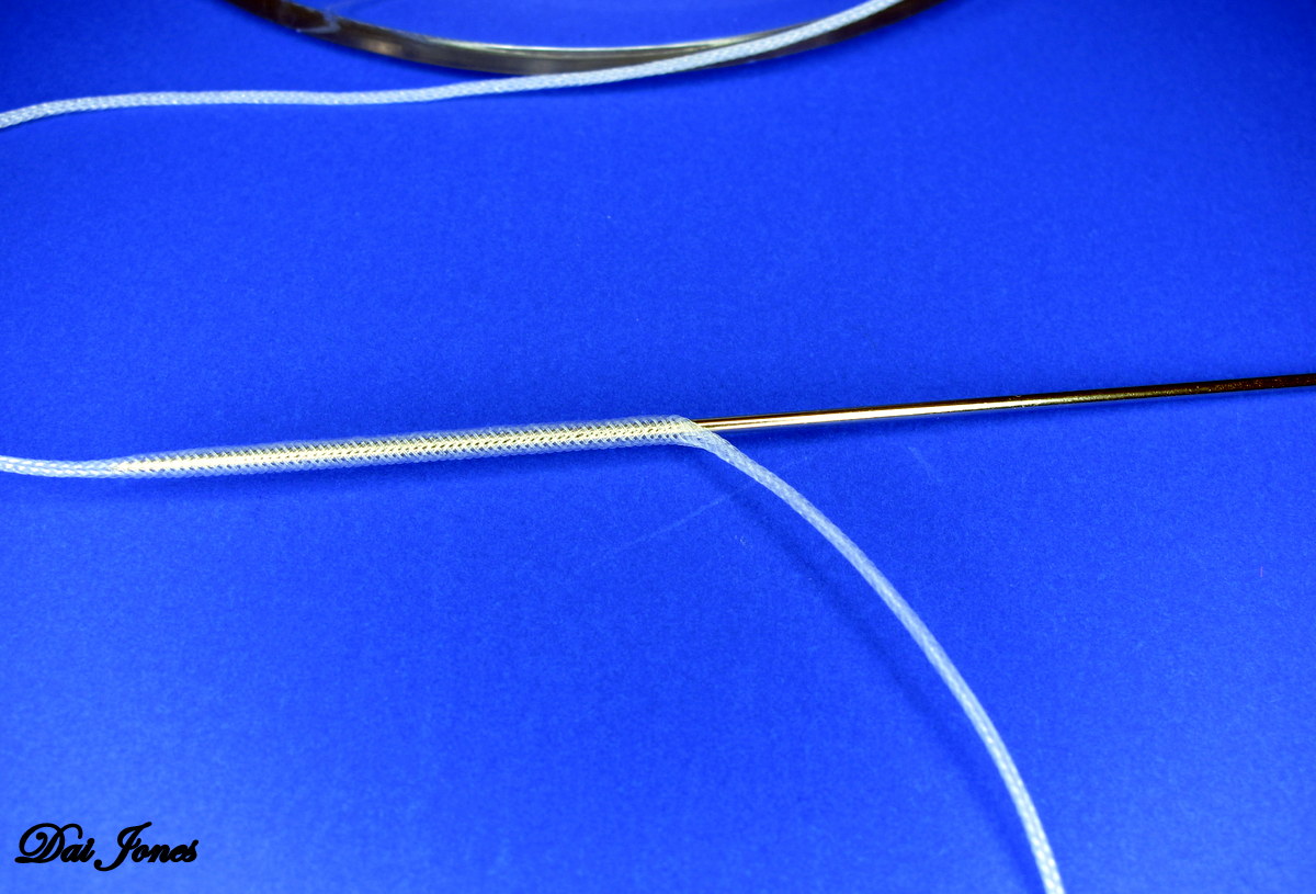 Flies step by step: Snake fly, step by step.