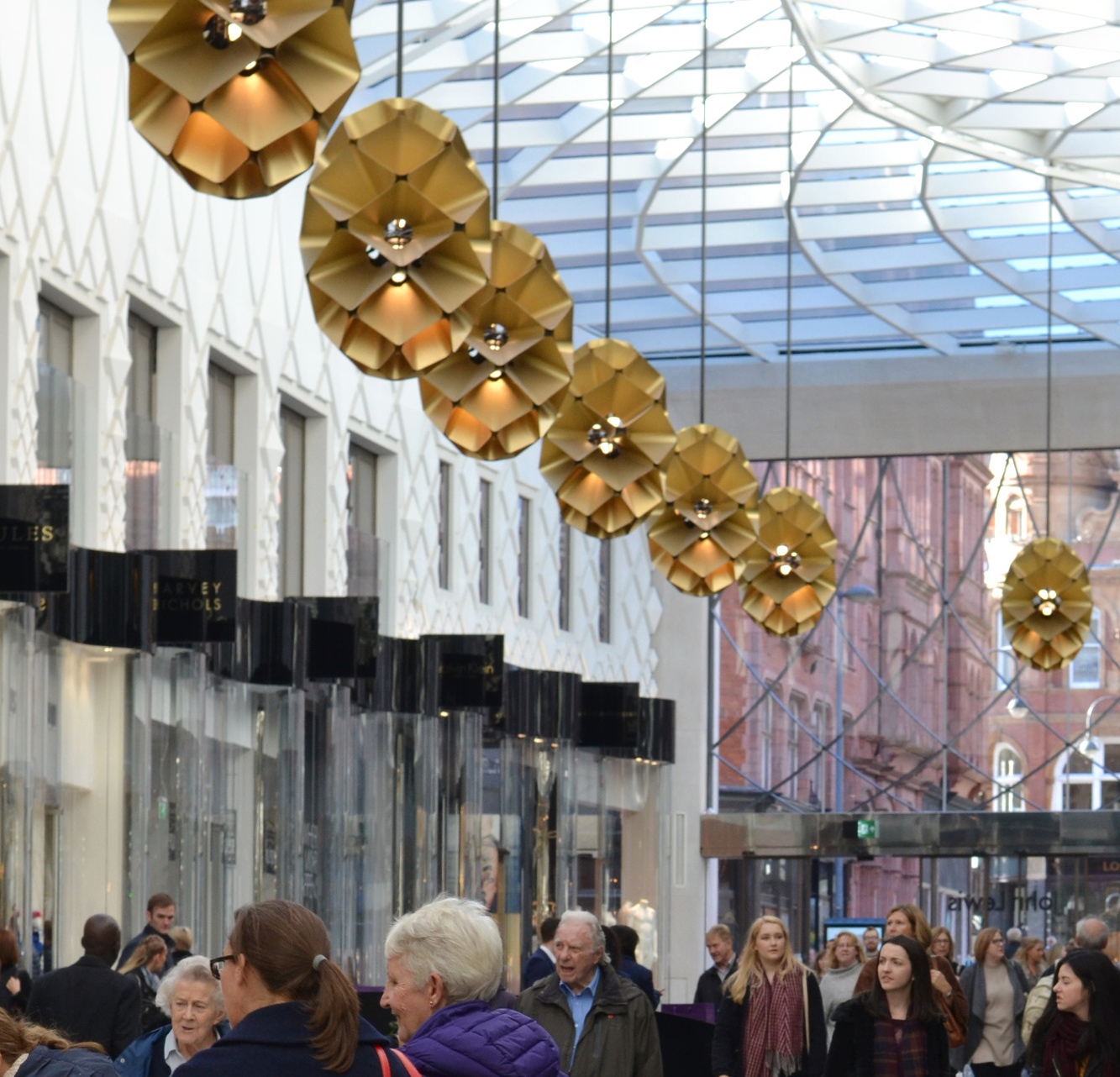 LEEDS SHOPPING.... THE OLD AND THE NEW | Sensational Baby Boomers